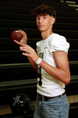 Seguin's Corey Dailey grows into role as Matadors' quarterback