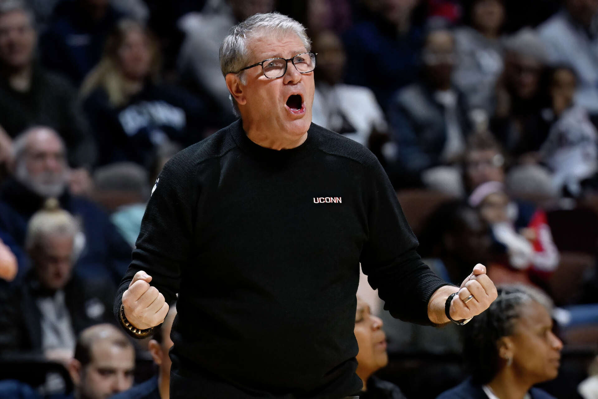 UConn women's basketball announces nonconference schedule