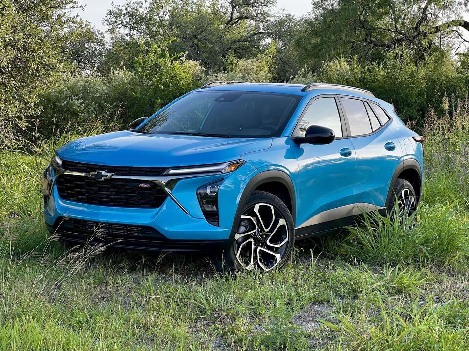 2025 Chevy Trax 2RS SUV delivers style, value under $30K