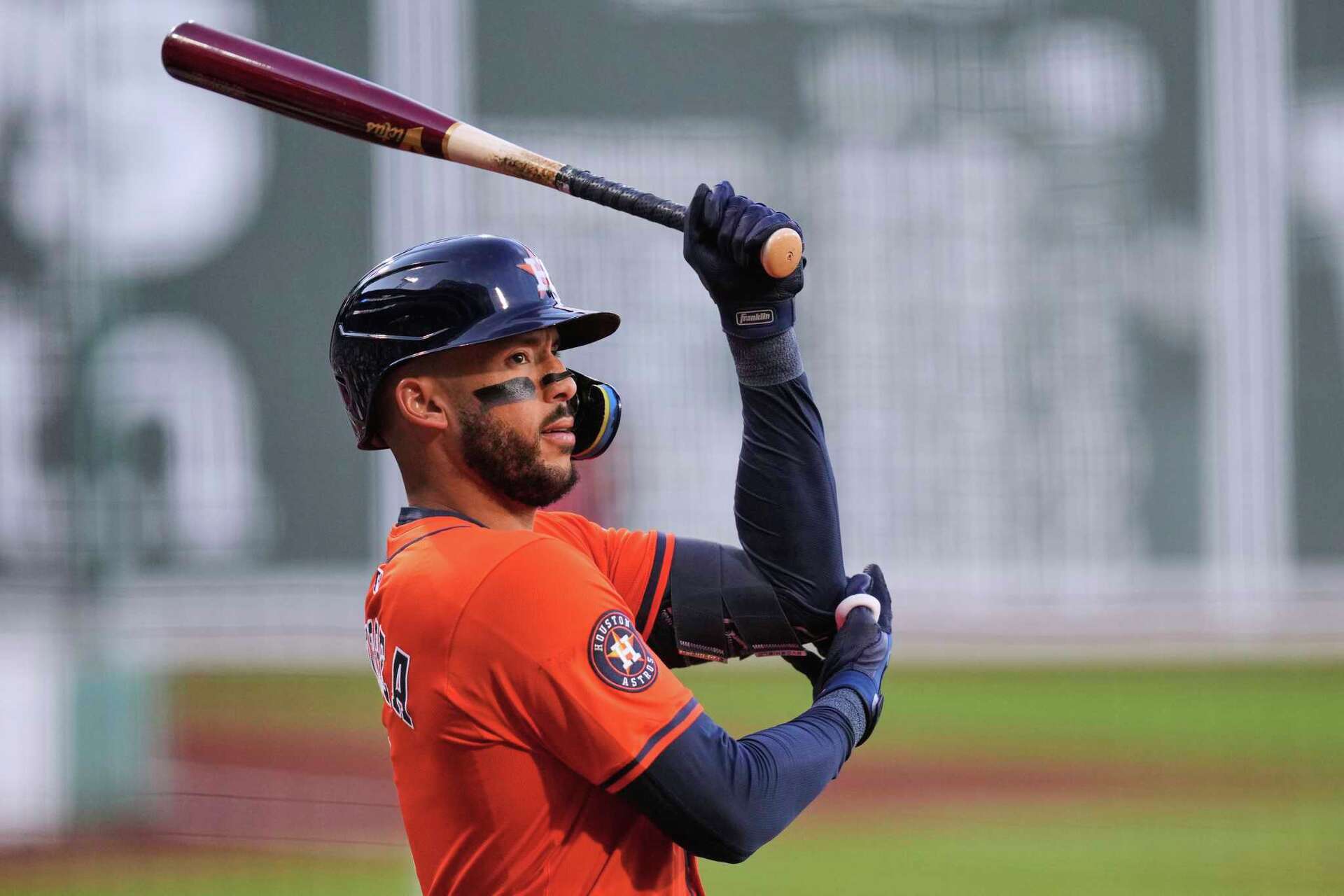 Houston Astros' bats shut down in 10-inning loss to Boston Red Sox