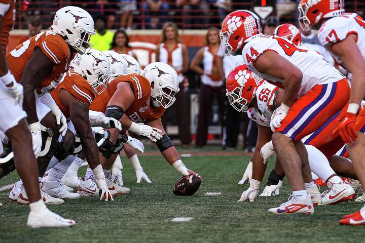 Trevor Goosby: New-look Texas offensive line eager to show 'grit'