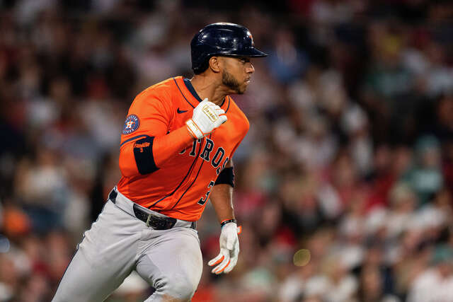 Astros' Jeremy Peña has three hits and cramps in return from injury