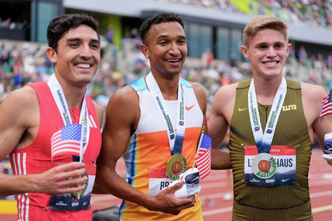 Bryce Hoppel places 3rd at U.S. championships, qualifies for world