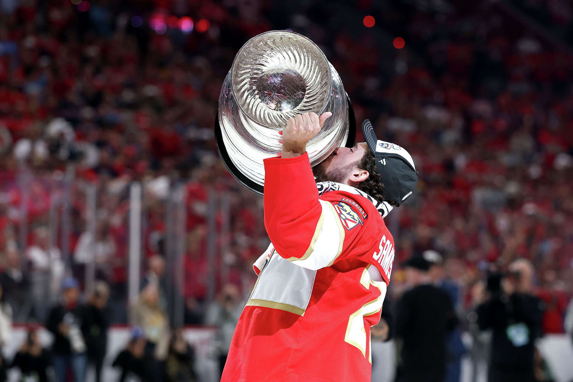 Newtown's Mackie Samoskevich brings Stanley Cup to Sandy Hook memorial