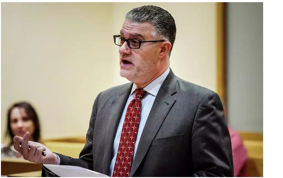 Ex-CT chief state's attorney reaches deal with state in nepotism probe