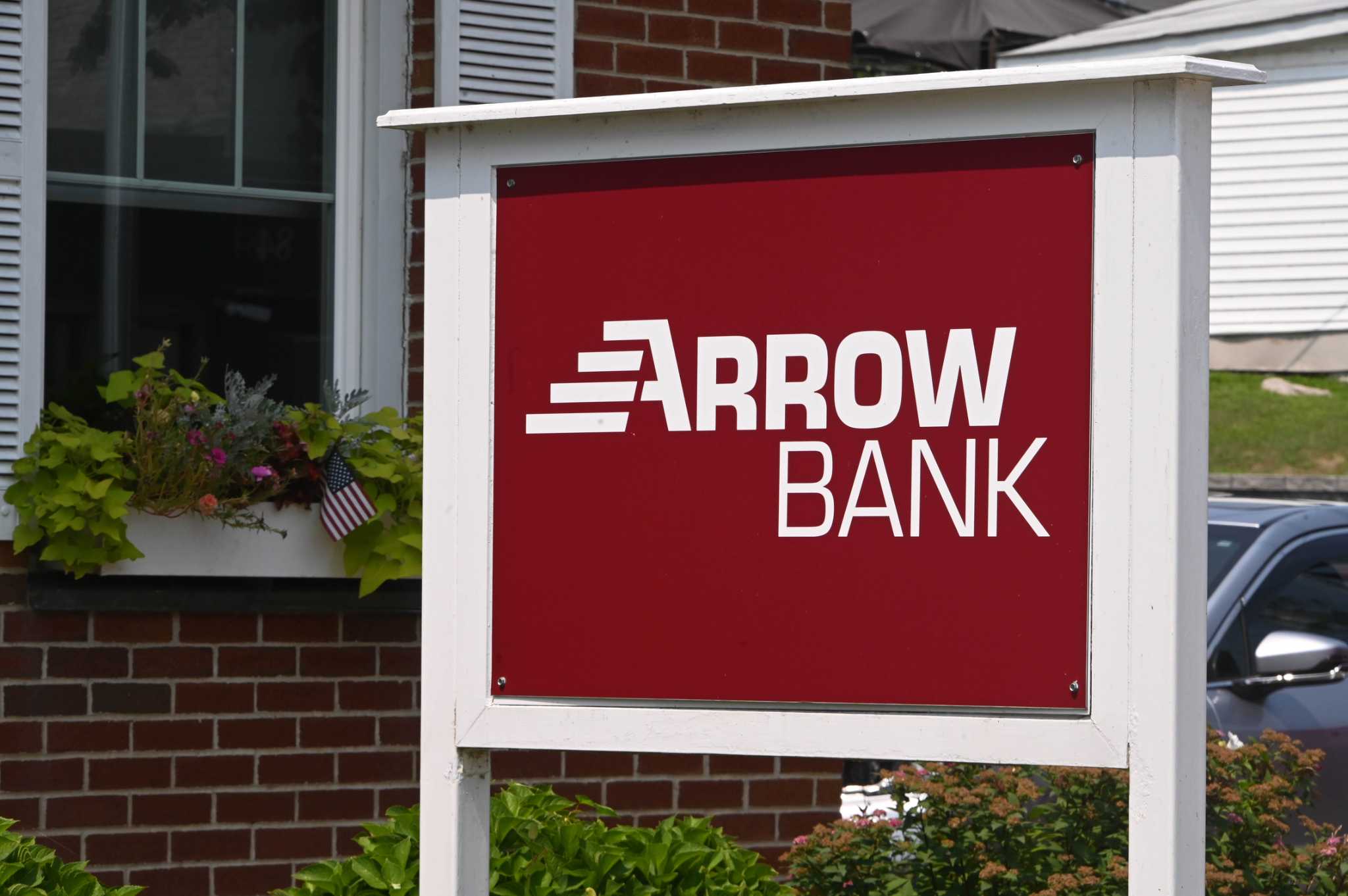 Arrow Bank names new manager for Capital Region branches