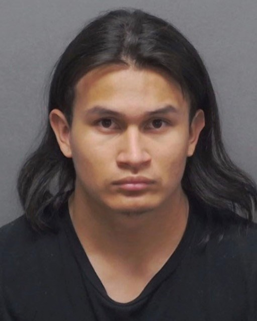 Bexar sheriff: Worker scams bar out of $15K using paychecks