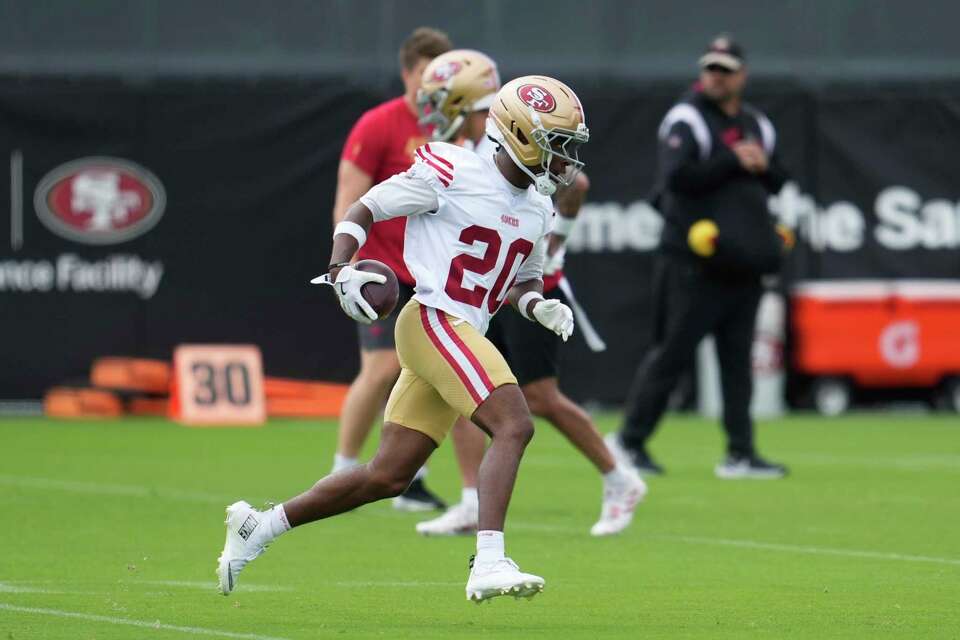 49ers practice report: Upton Stout, Ricky Pearsall continue to impress