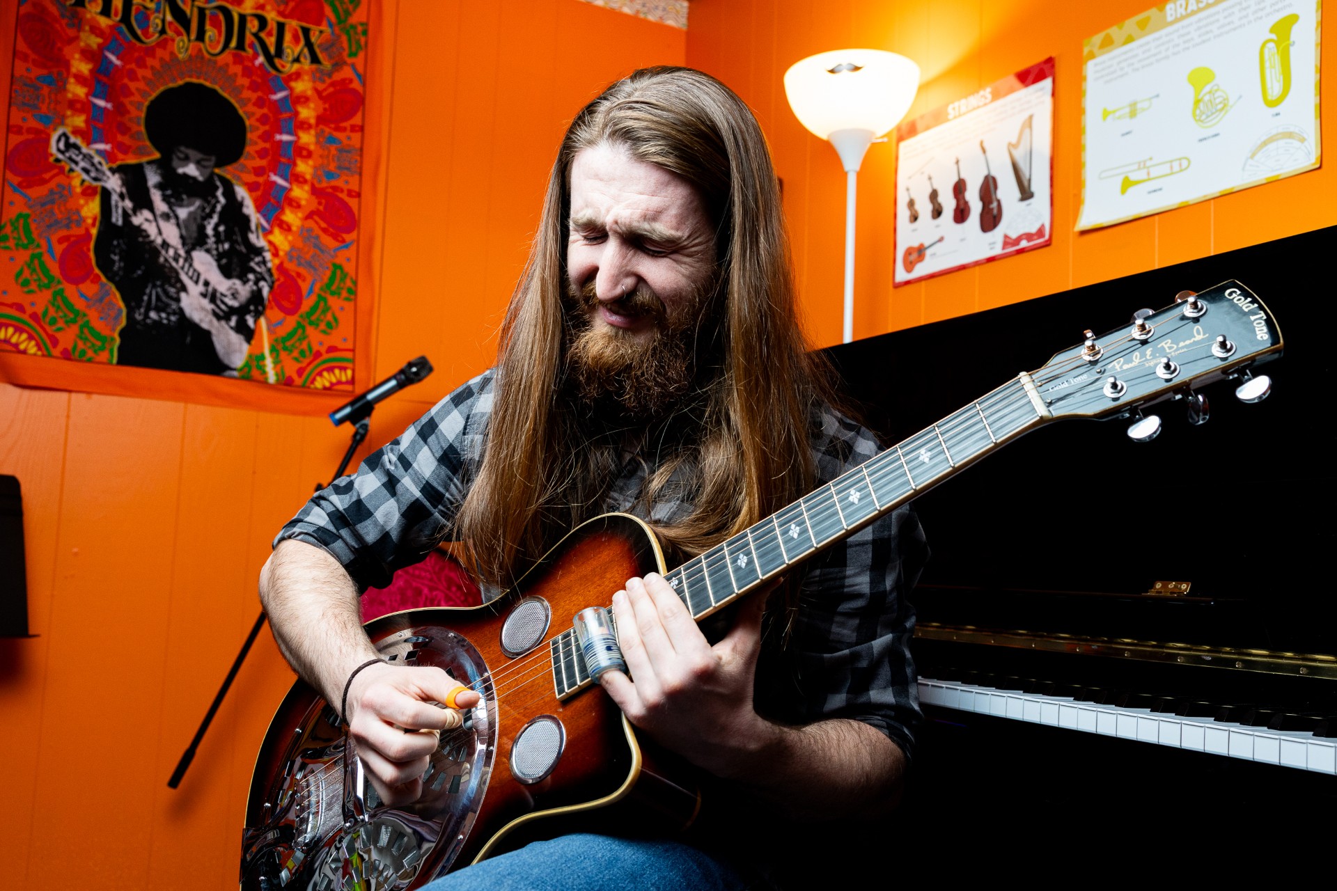 Folk Fridays brings Nick Veine to Lake County Historical Museum