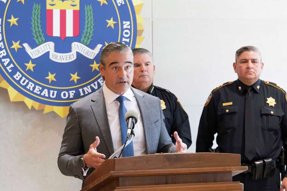 FBI Houston’s most wanted list targets 10 violent fugitives