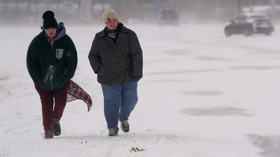 Polar vortex wobble increases Texas cold-snap risk