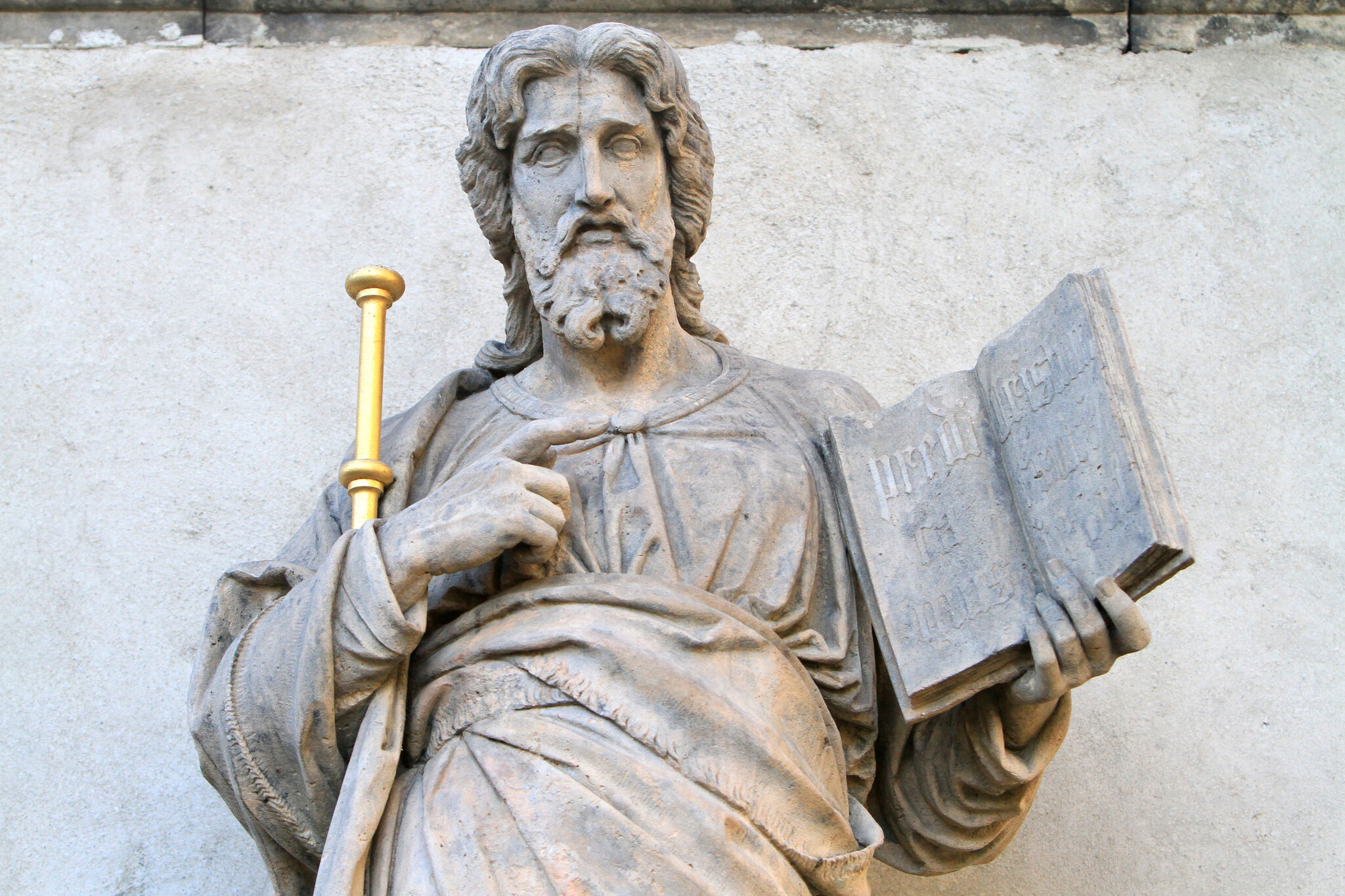 Professional anglers give advice on how to choose bait colors