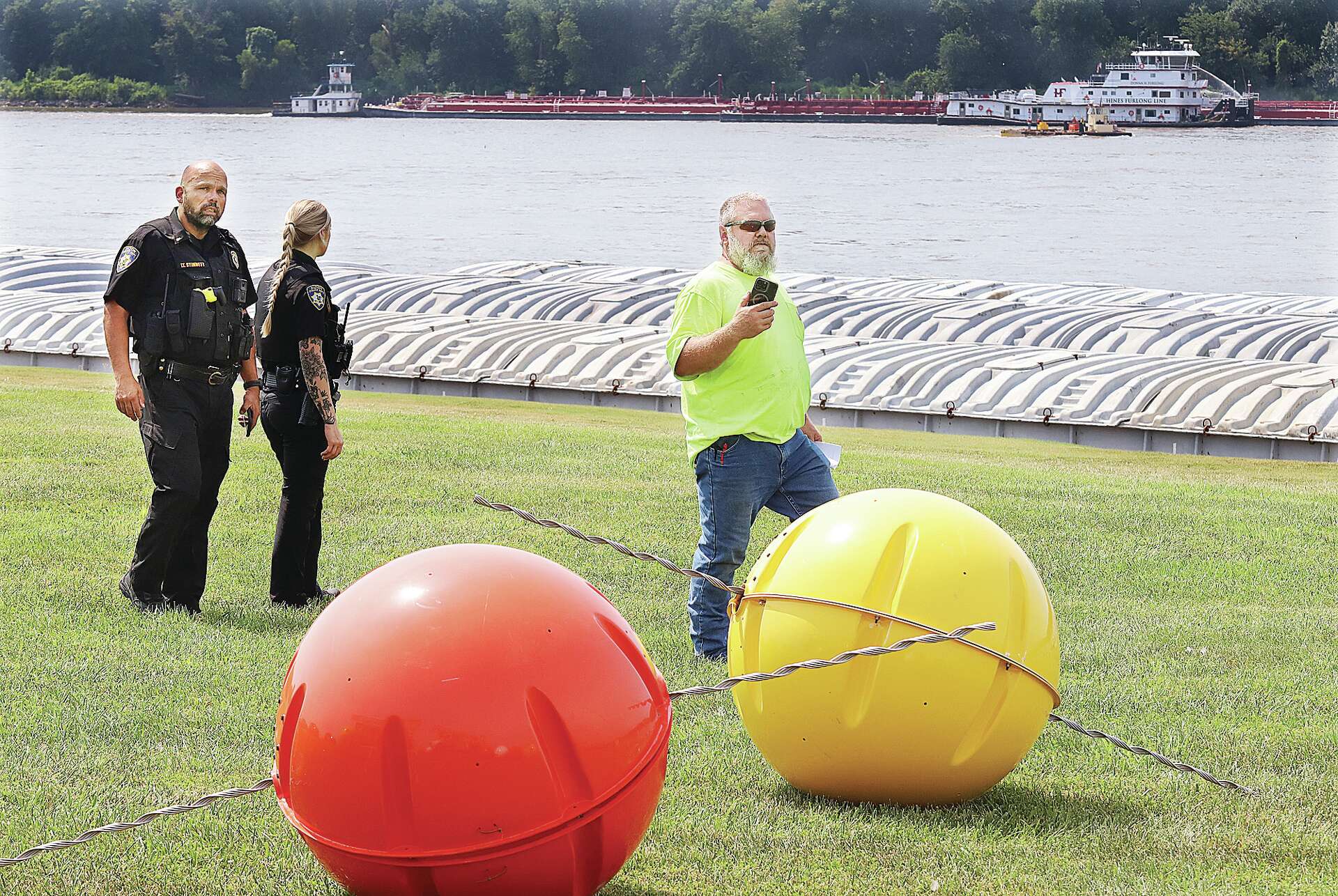 Victims identified in helicopter-barge crash on Mississippi River