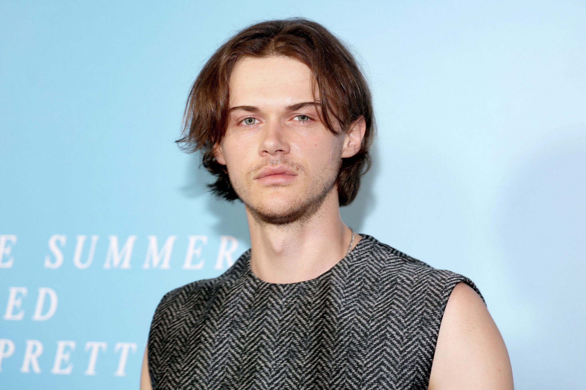 CT actor, 'The Summer I Turned Pretty' star, featured in Panera ad