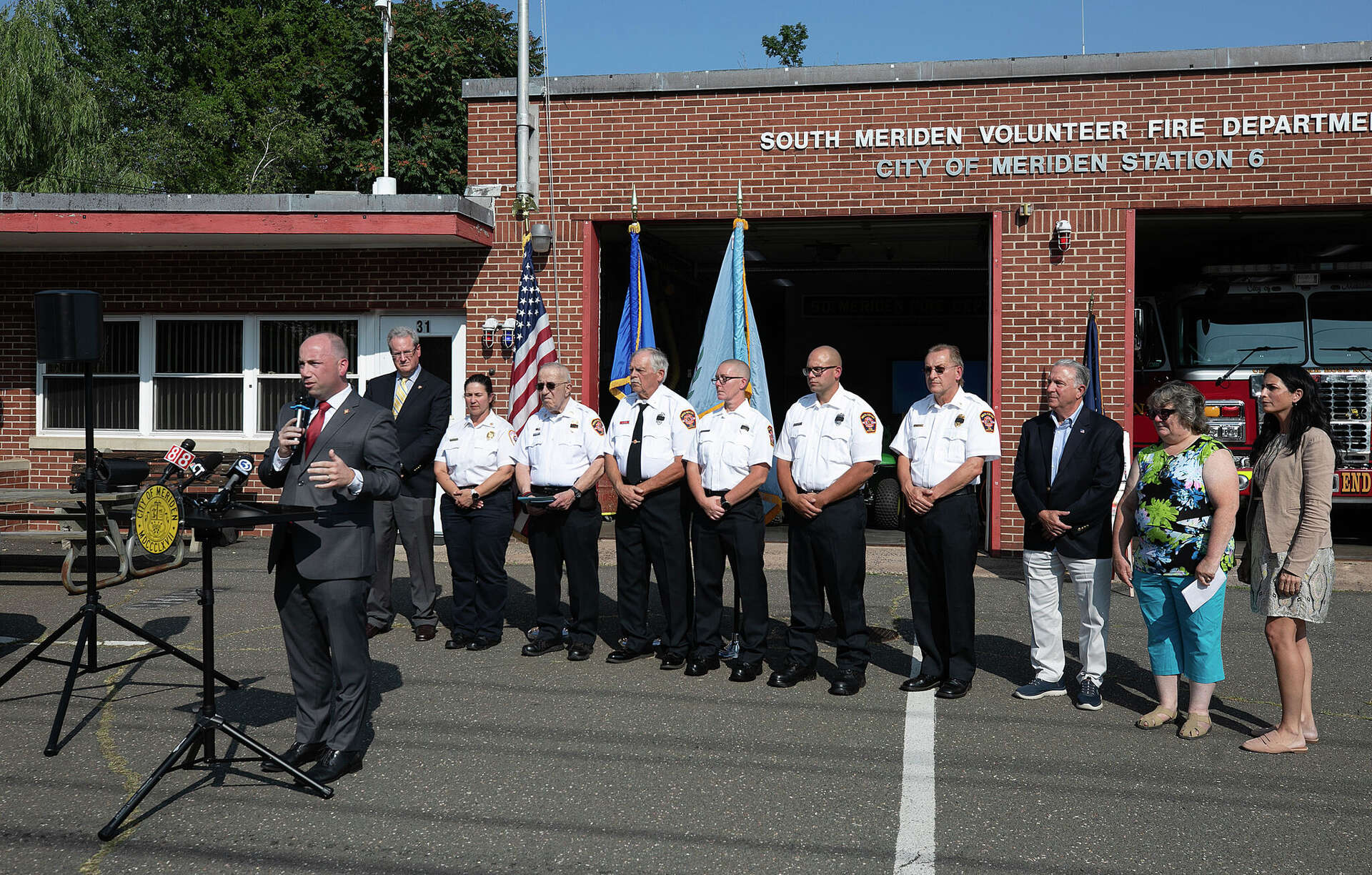 CT crafts plan as fire departments shed volunteers or close