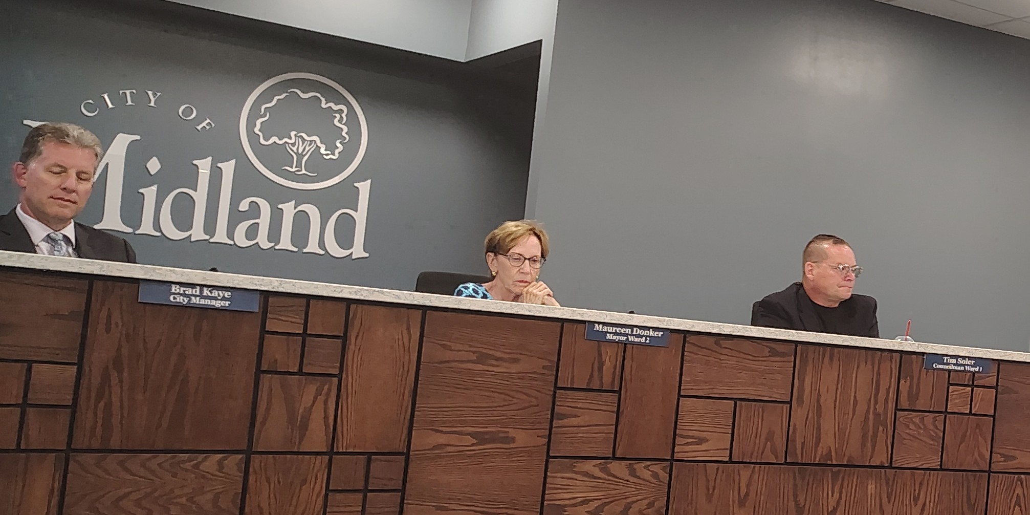 Midland City Council to honor public servants, vote on renovations