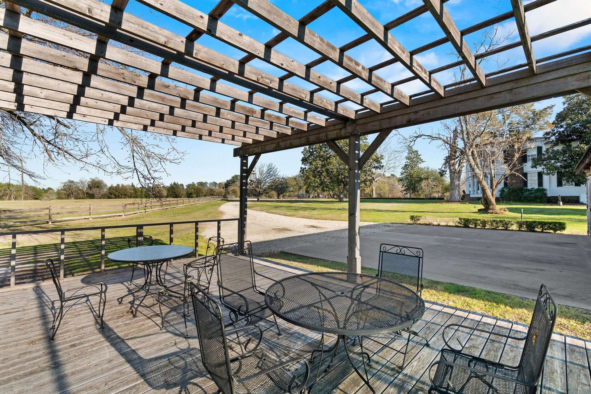 Historic East Texas plantation with ties to slavery listed for $1.59M