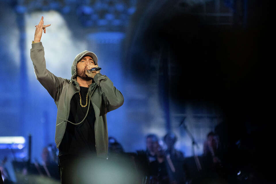 Fans get their turn in front of the camera in the inventive Eminem doc