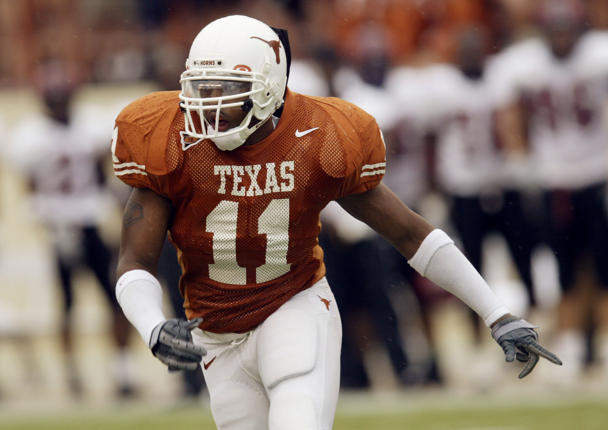 Former Longhorn, NFL star shares advice for age of NIL