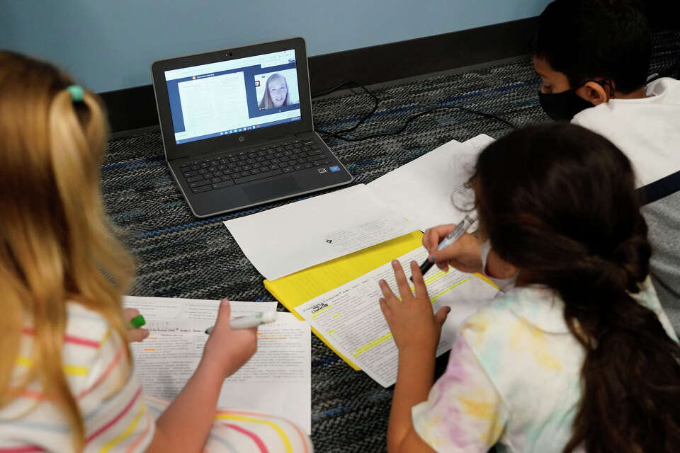 Texas virtual school enrollment has skyrocketed, up 1,200% in 10 years
