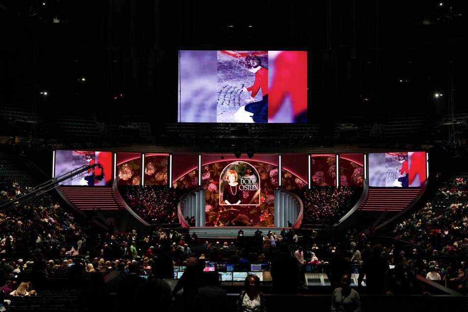 Houston mourns Dodie Osteen at packed Lakewood Church memorial