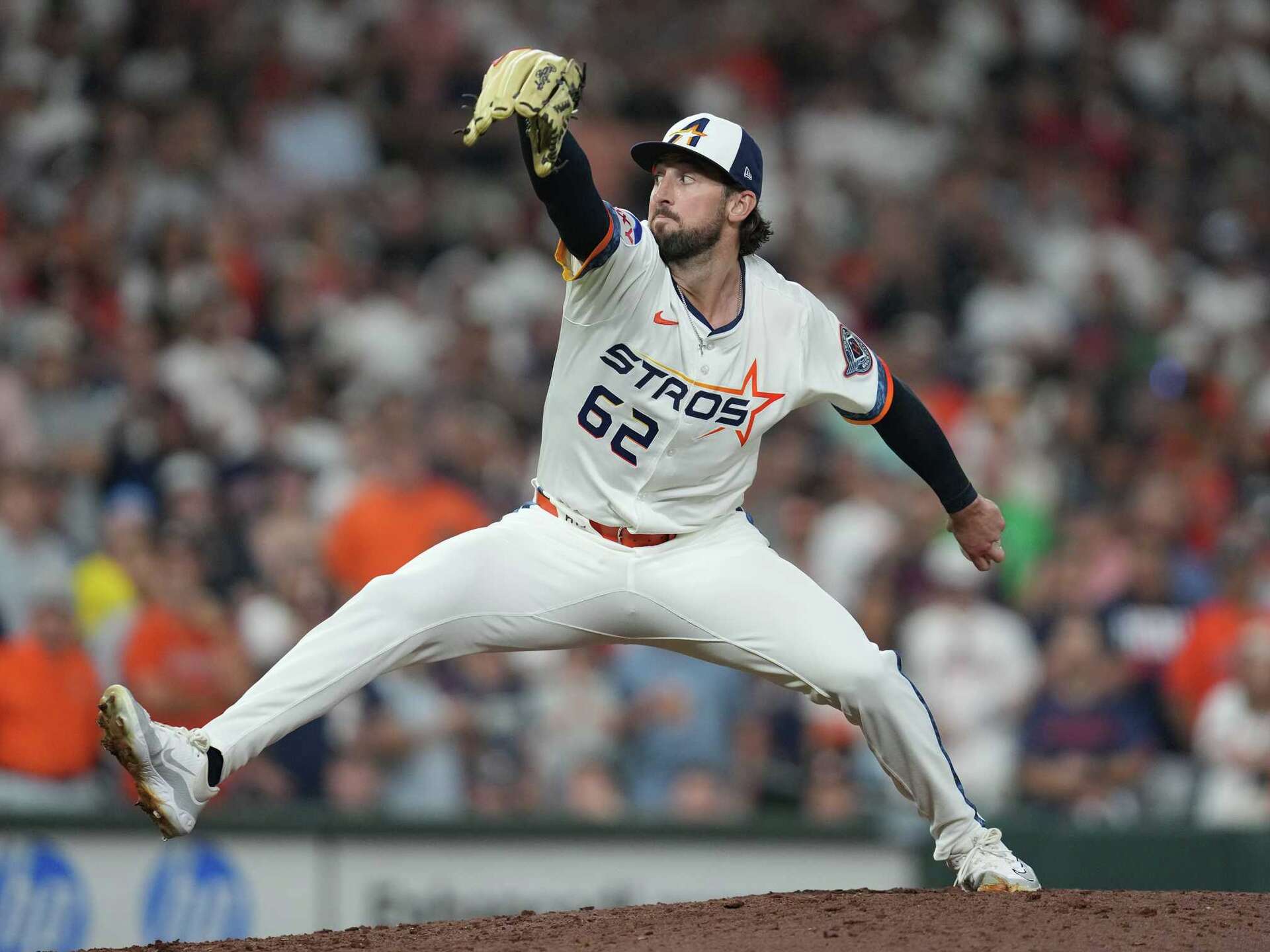 How will Houston Astros' bullpen adjust without injured Josh Hader?