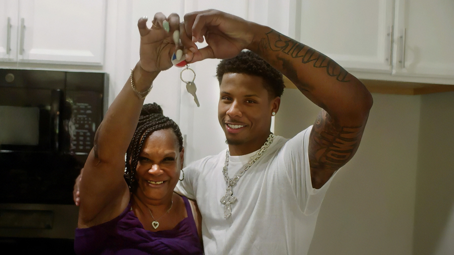 Matthew Golden uses first NFL check to buy dream home for grandma