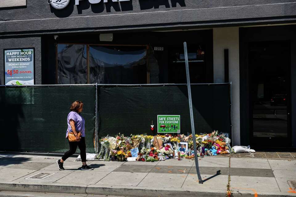 4-year-old boy killed by driver on Burlingame sidewalk identified