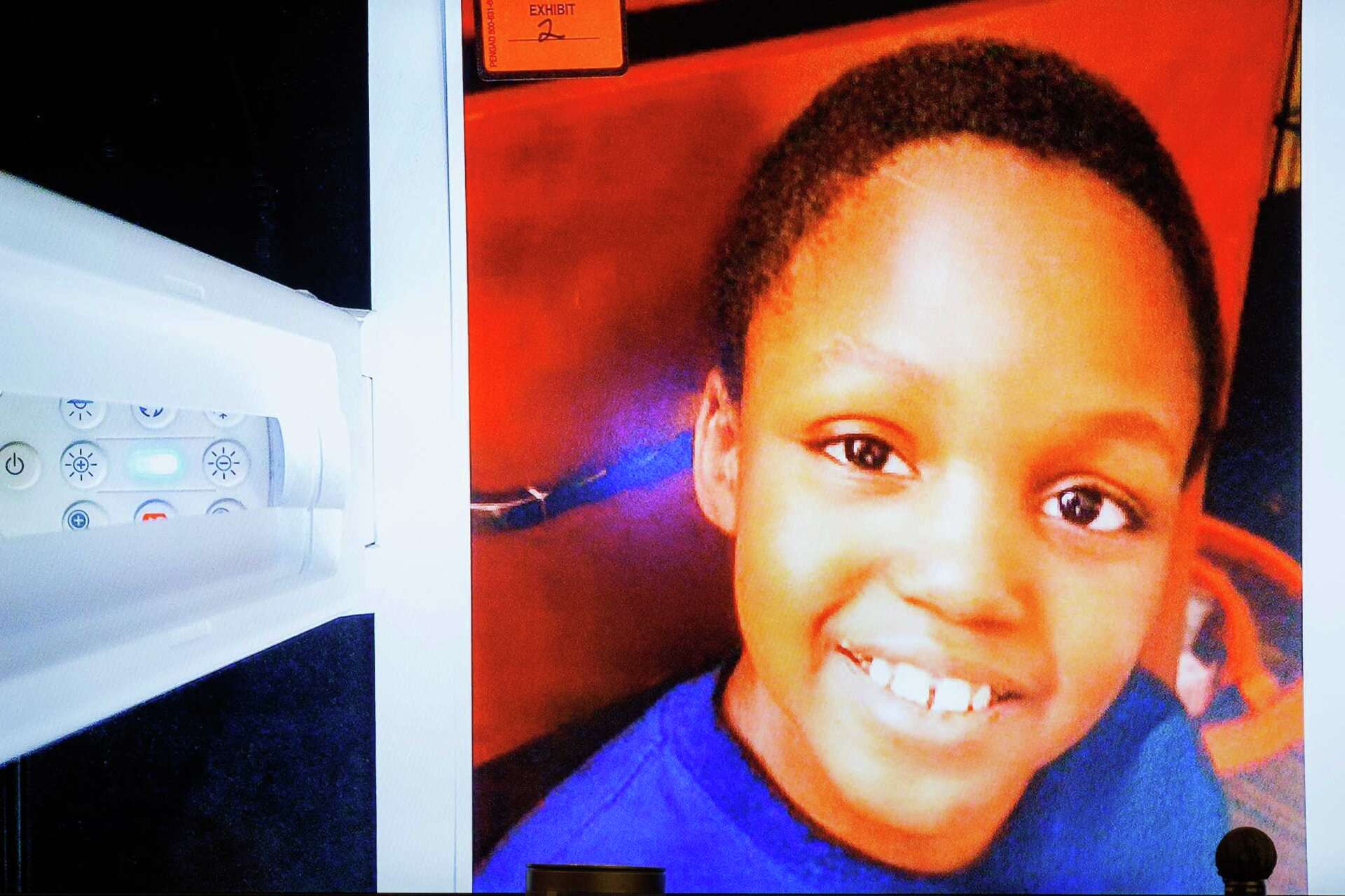 Charged in death of his son, Derrick Coles begins trial in Texas