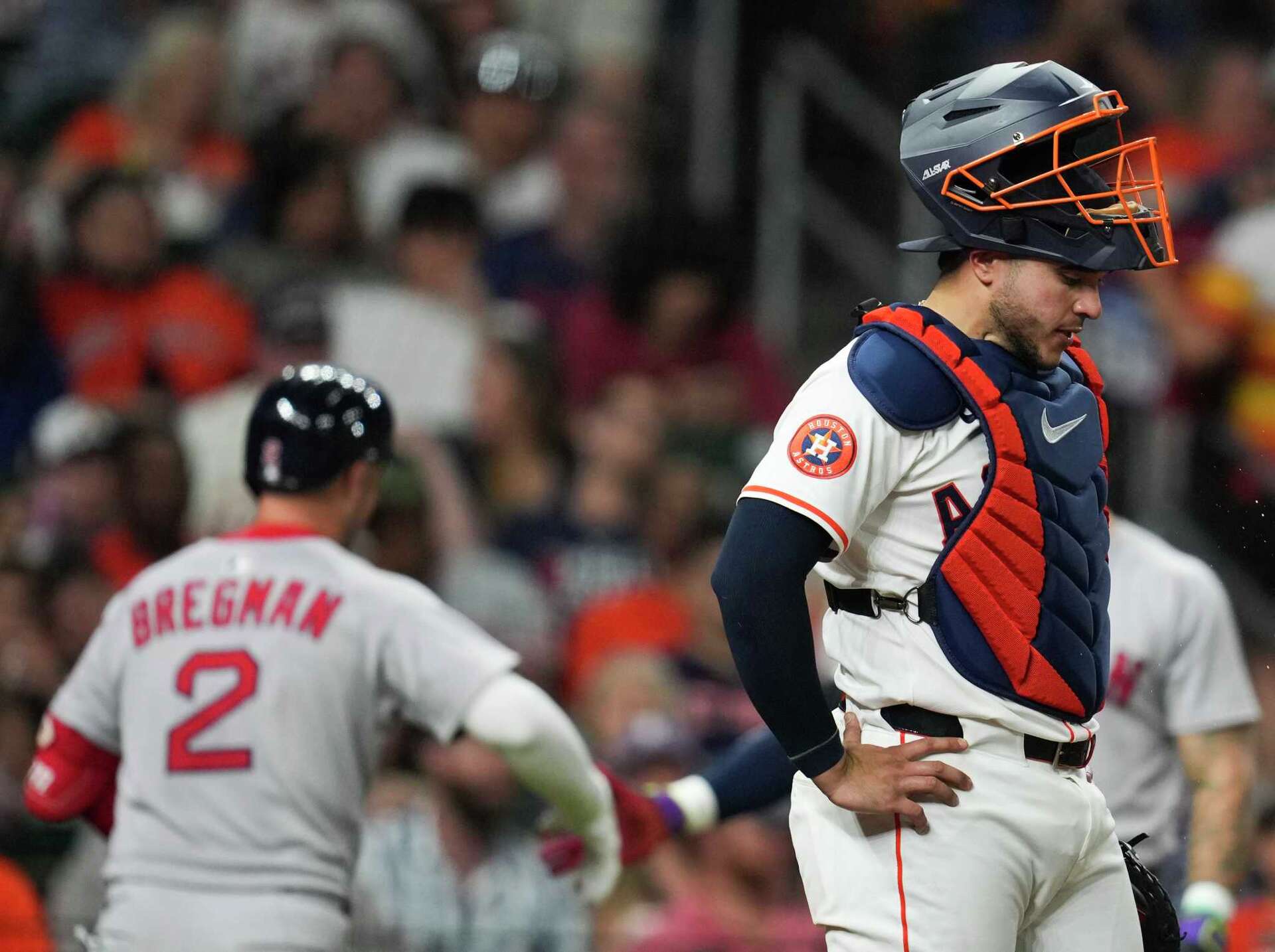 Astros thumped by Red Sox, fall into first-place tie in AL West