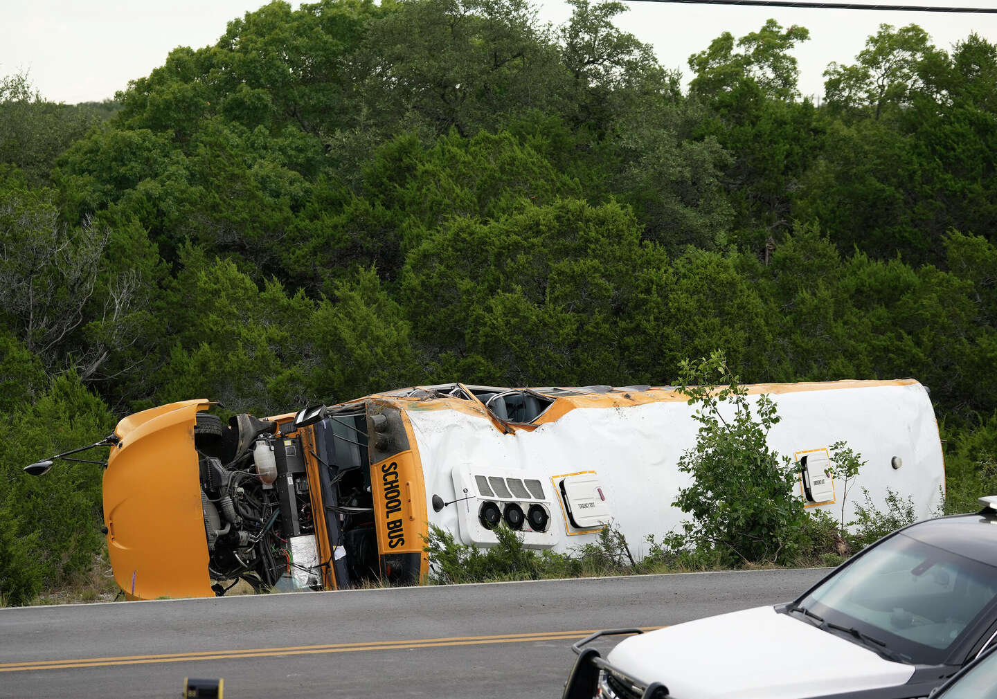 Leander school bus involved in rollover crash near Sandy Creek
