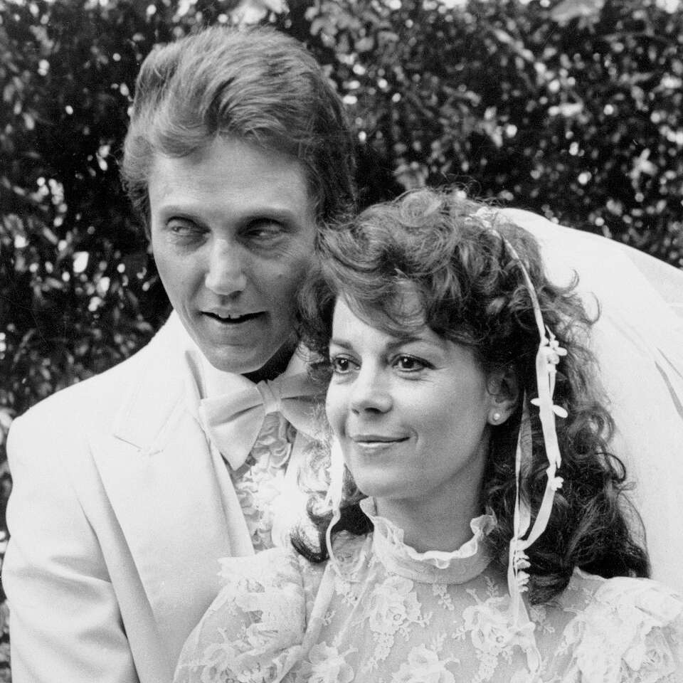 A Hollywood star's death still haunts this remote California village