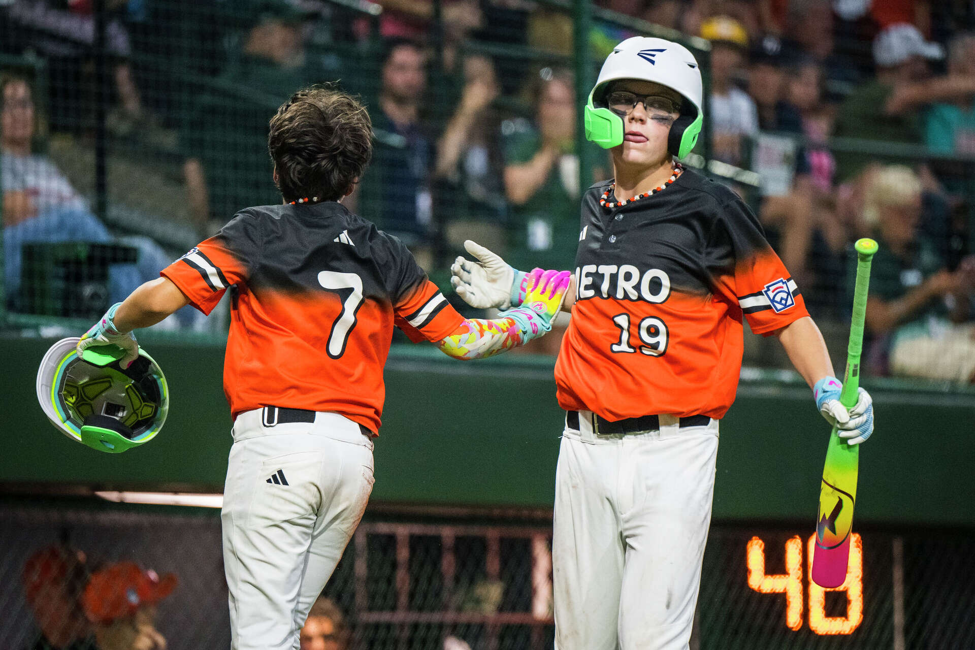Connecticut Little League defeats Southwest 1-0 in opening LLWS game.