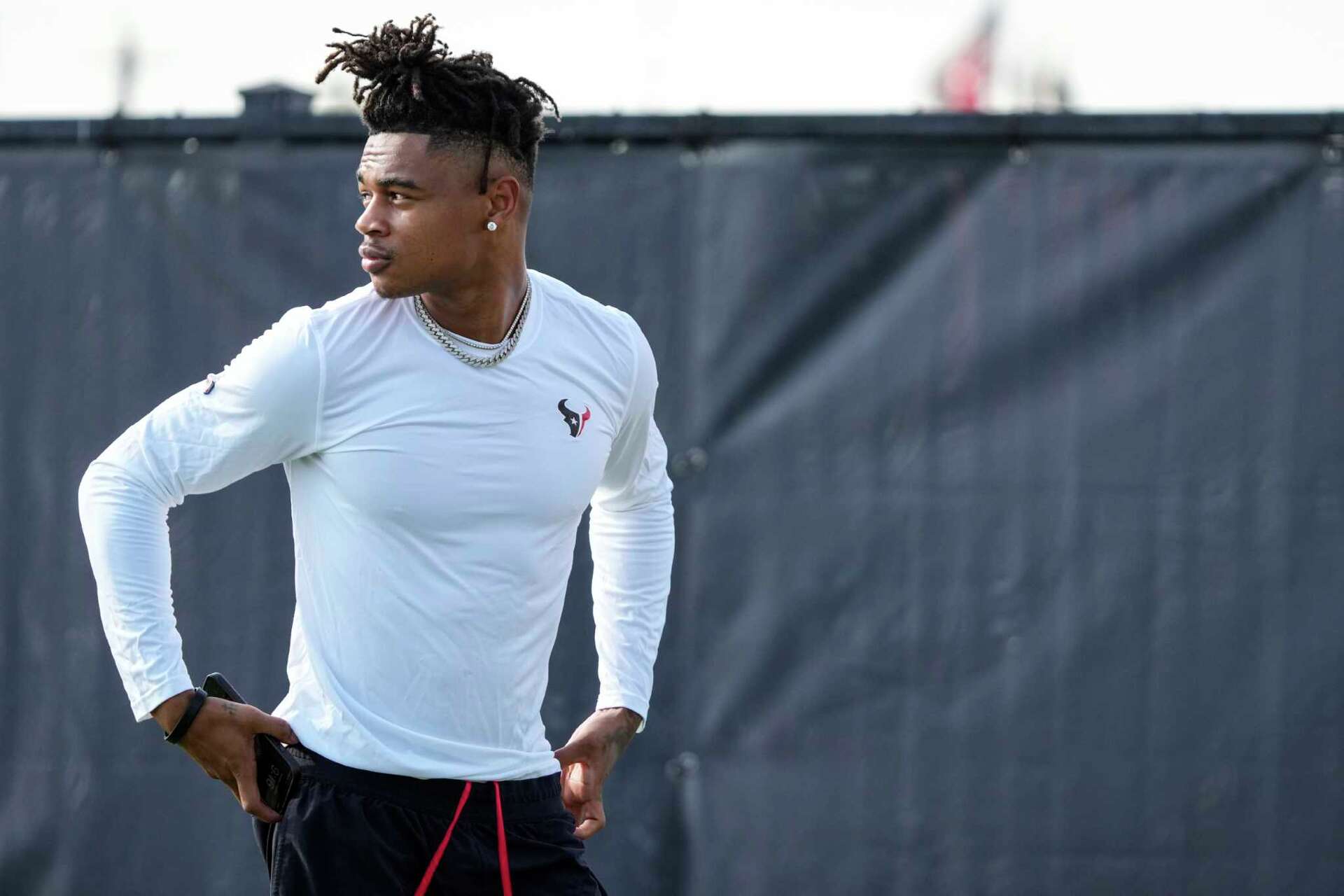 Houston Texans receiver Tank Dell says he's 'back'