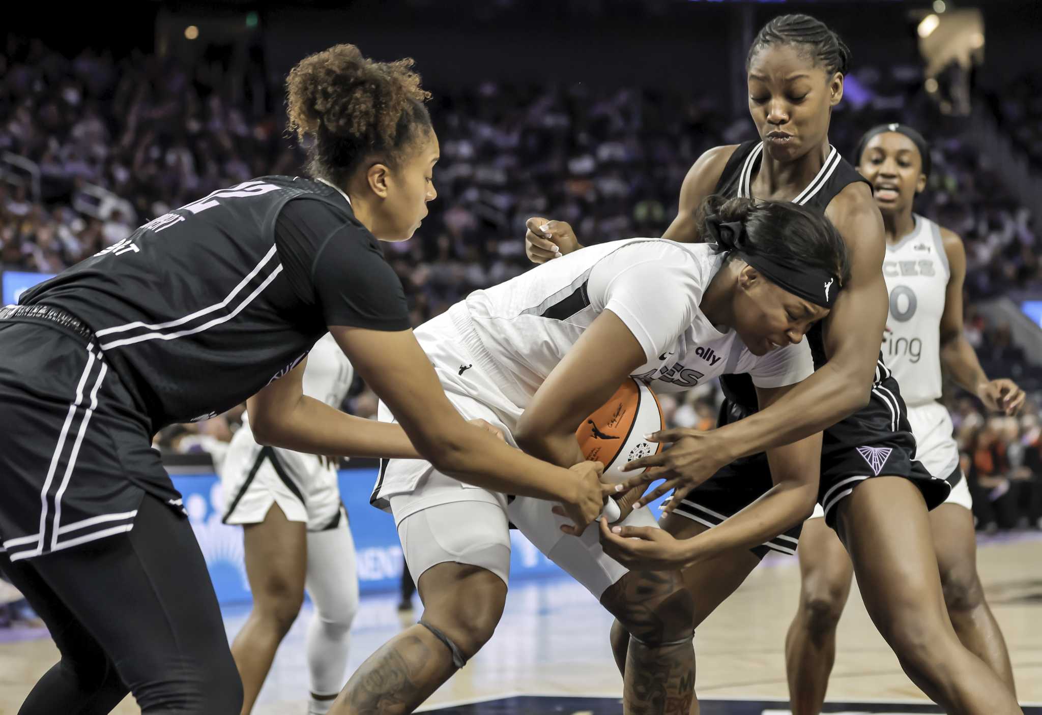 Is Valkyries’ Kaila Charles playing her way to a rest-of-season deal?