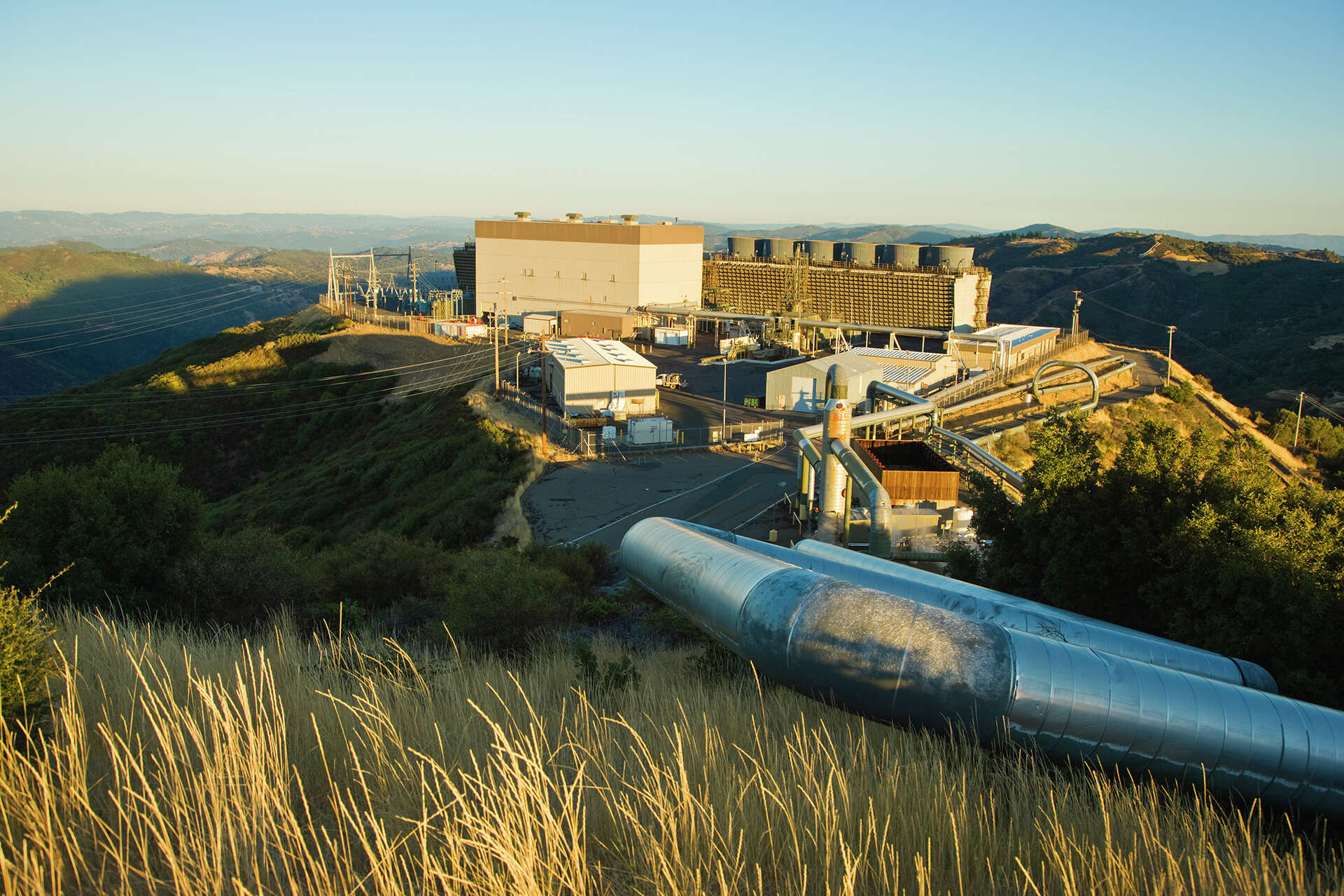Swarm of over 100 earthquakes shakes Northern California