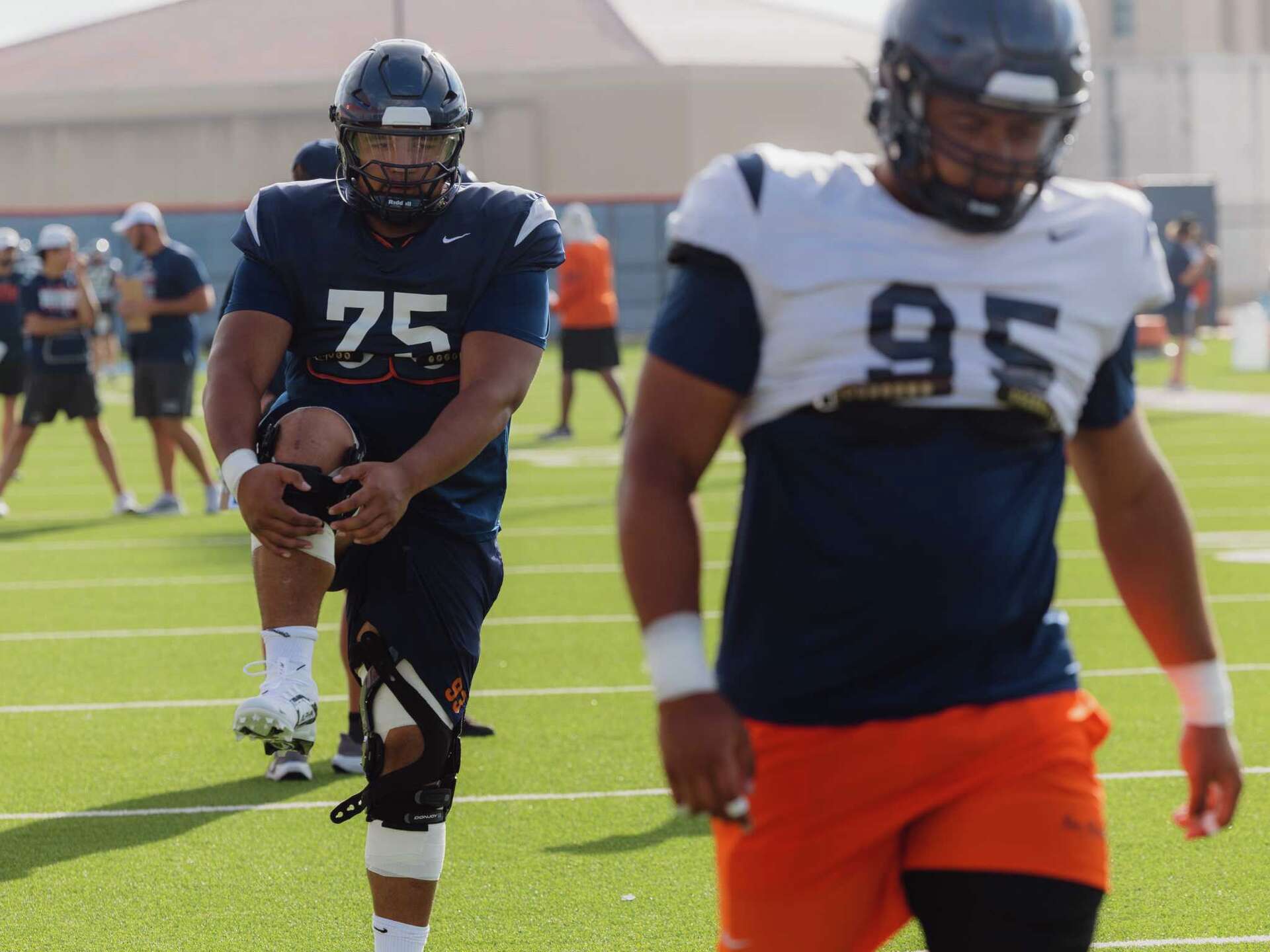 UTSA's first depth chart has newcomers at offensive line, cornerback