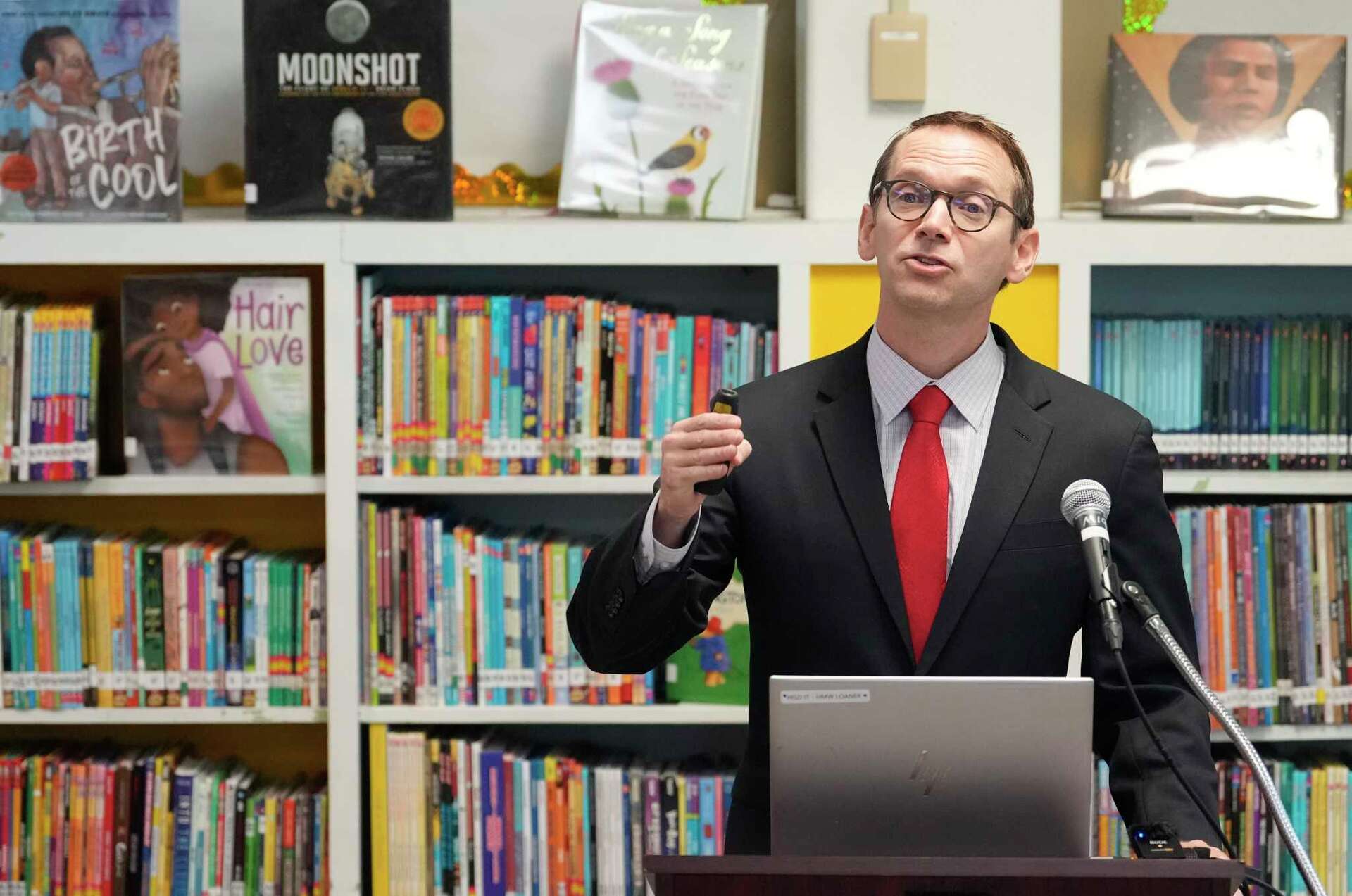 HISD virtual school seeks appeal for 'D' rating from TEA