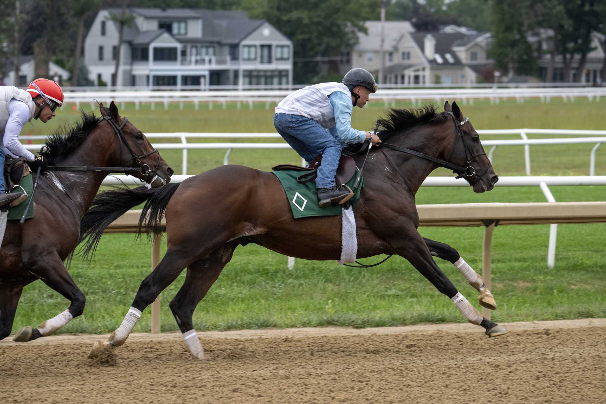 What to know about today's horse racing, fun, food at Saratoga track