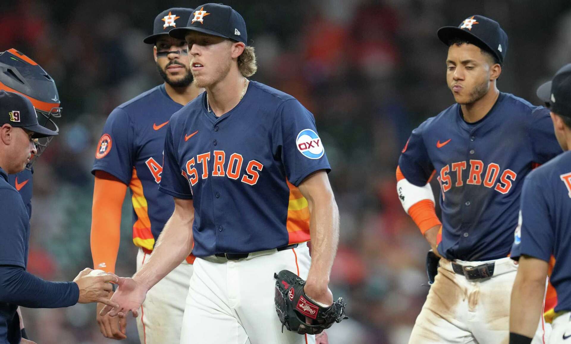 Astros see run of series wins end with blowout loss to Orioles