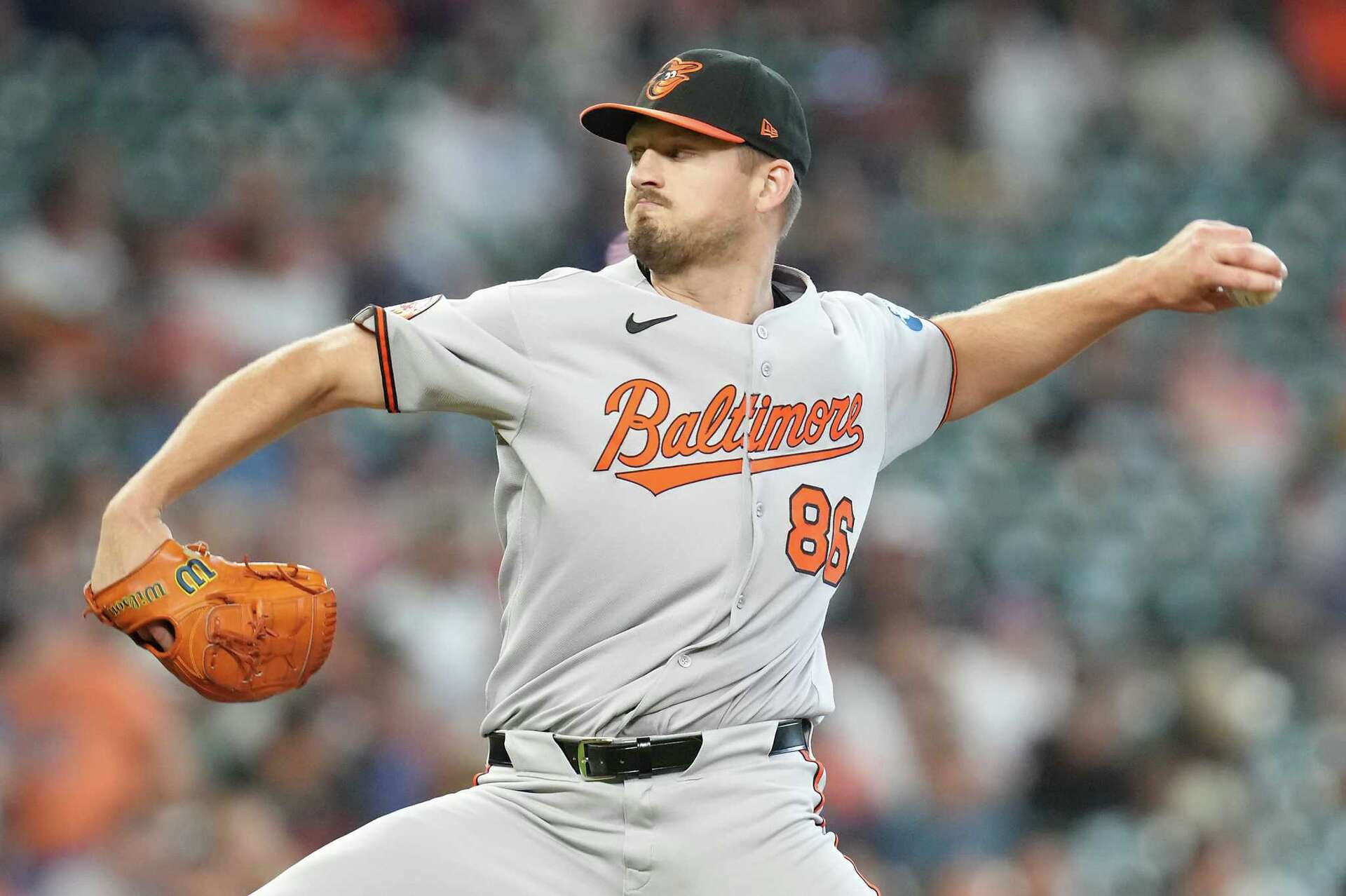 Astros see run of series wins end with blowout loss to Orioles