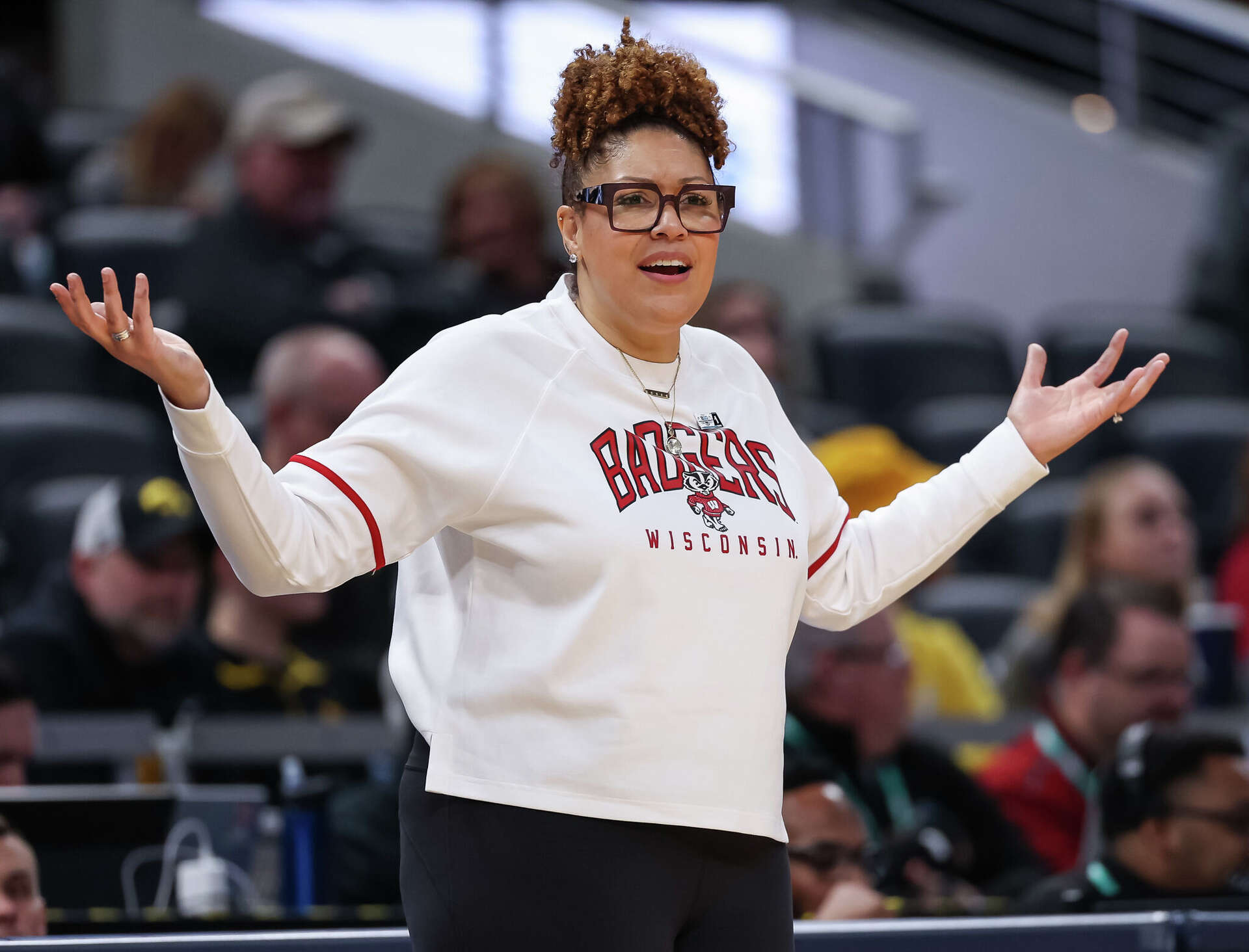 Ex-Wisconsin players file lawsuit against Marisa Moseley