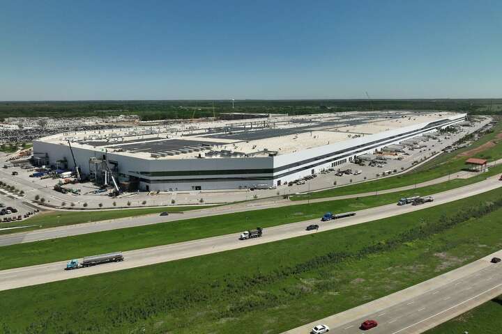 Tesla faces lawsuit over its Texas factory's property value
