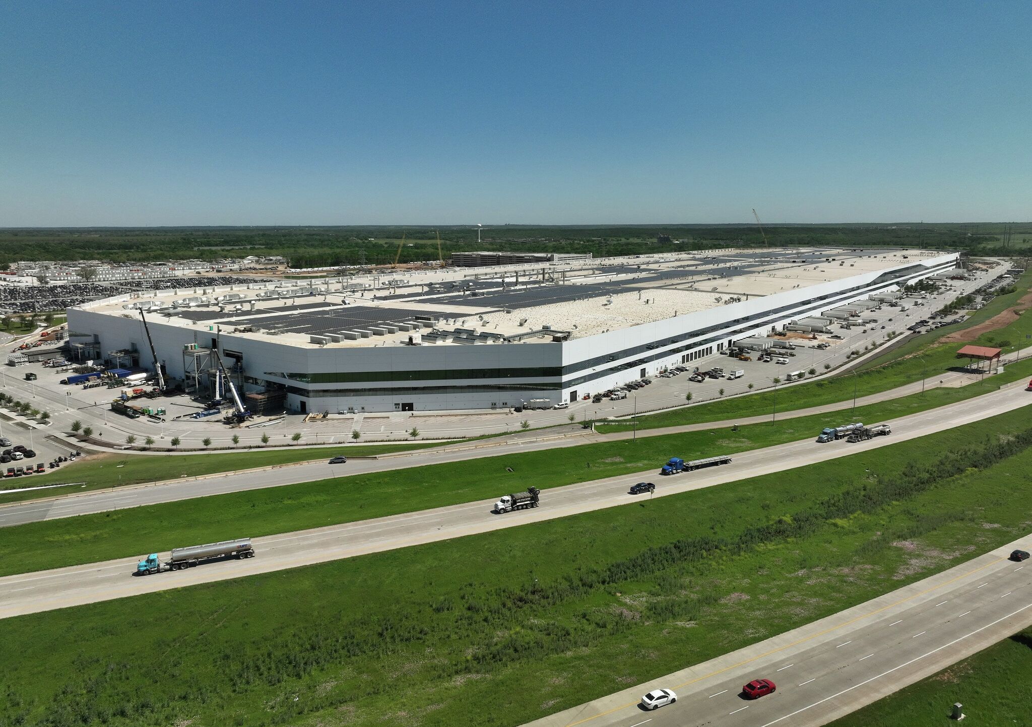 Tesla faces lawsuit over its Texas factory's property value