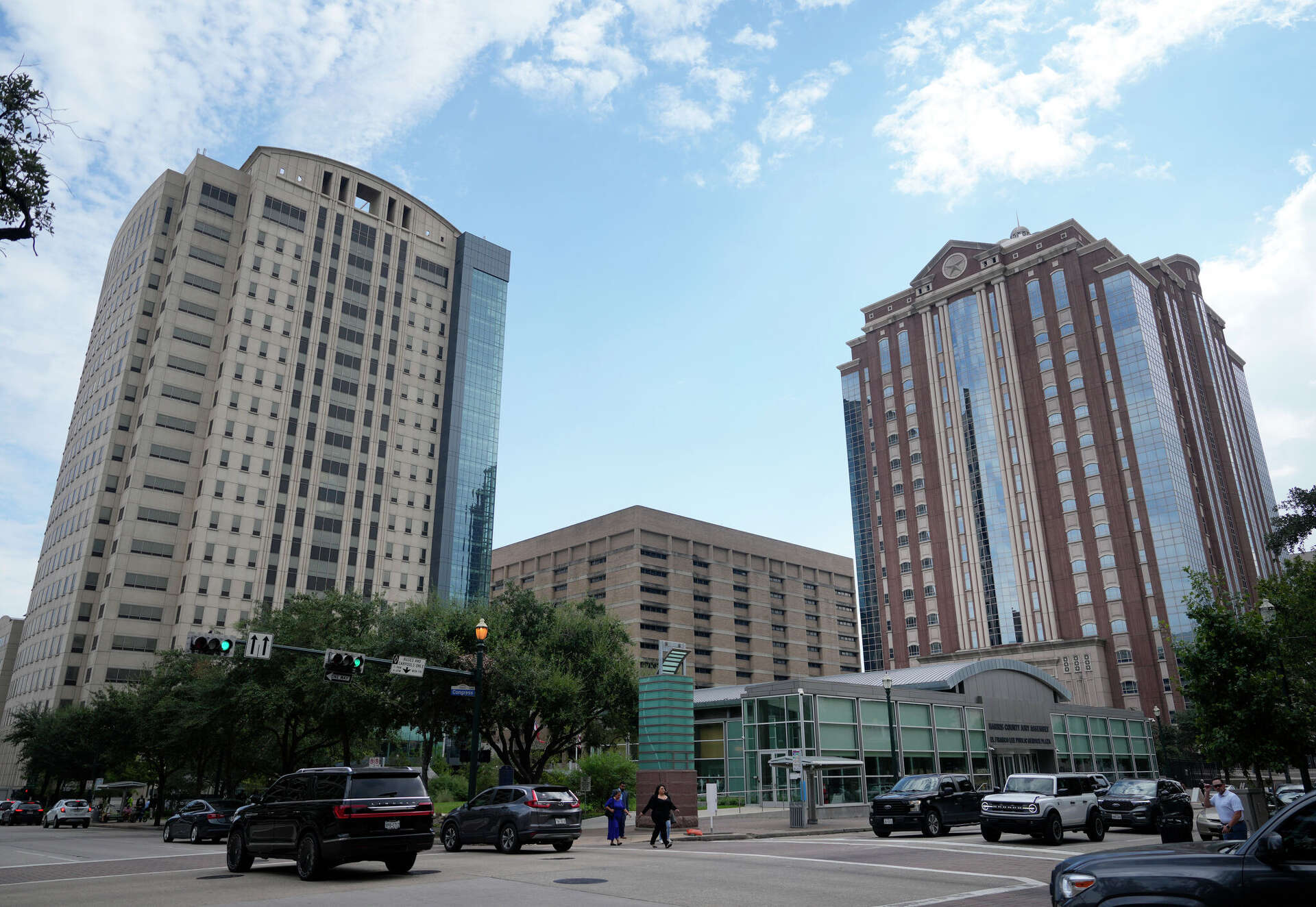 Houston defense lawyer's drug-laced paper charges dismissed