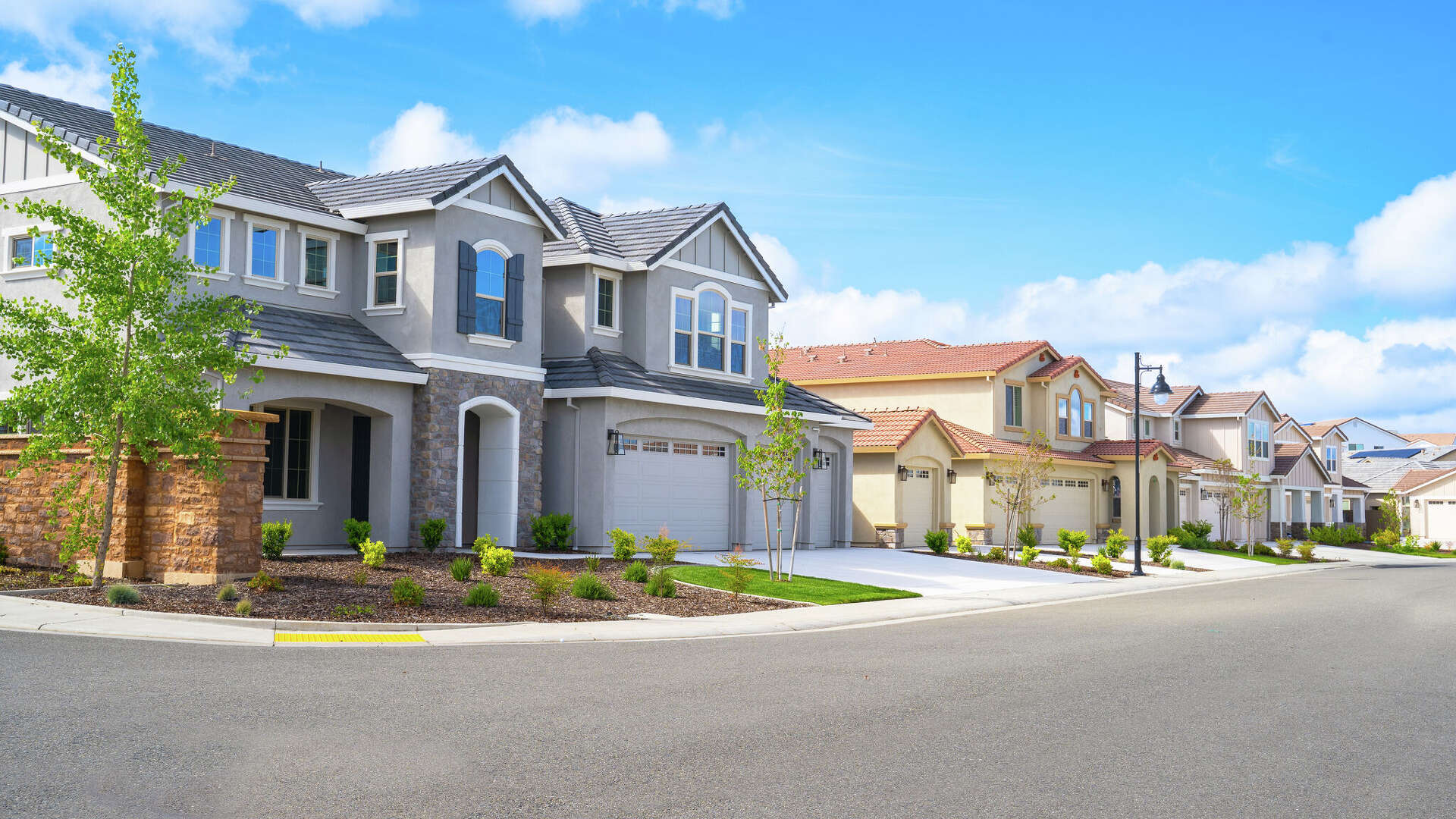 California law caps most HOA fines at $100, raising legal concerns