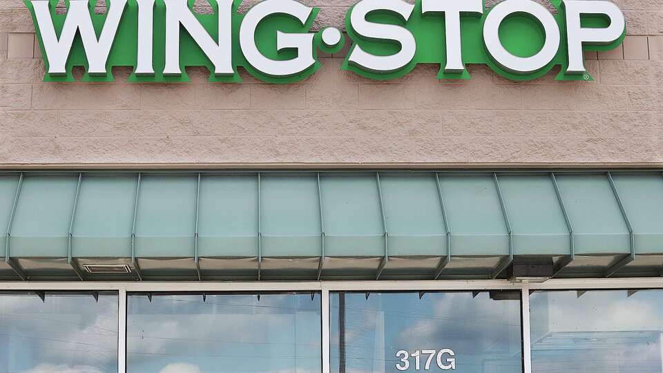 Wingstop to open first Alton location at Alton Corners