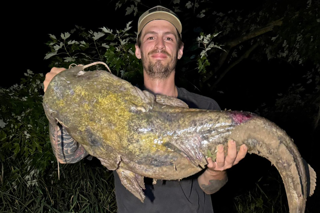 Michigan angler lands 32-pound catfish on Tittabawassee River
