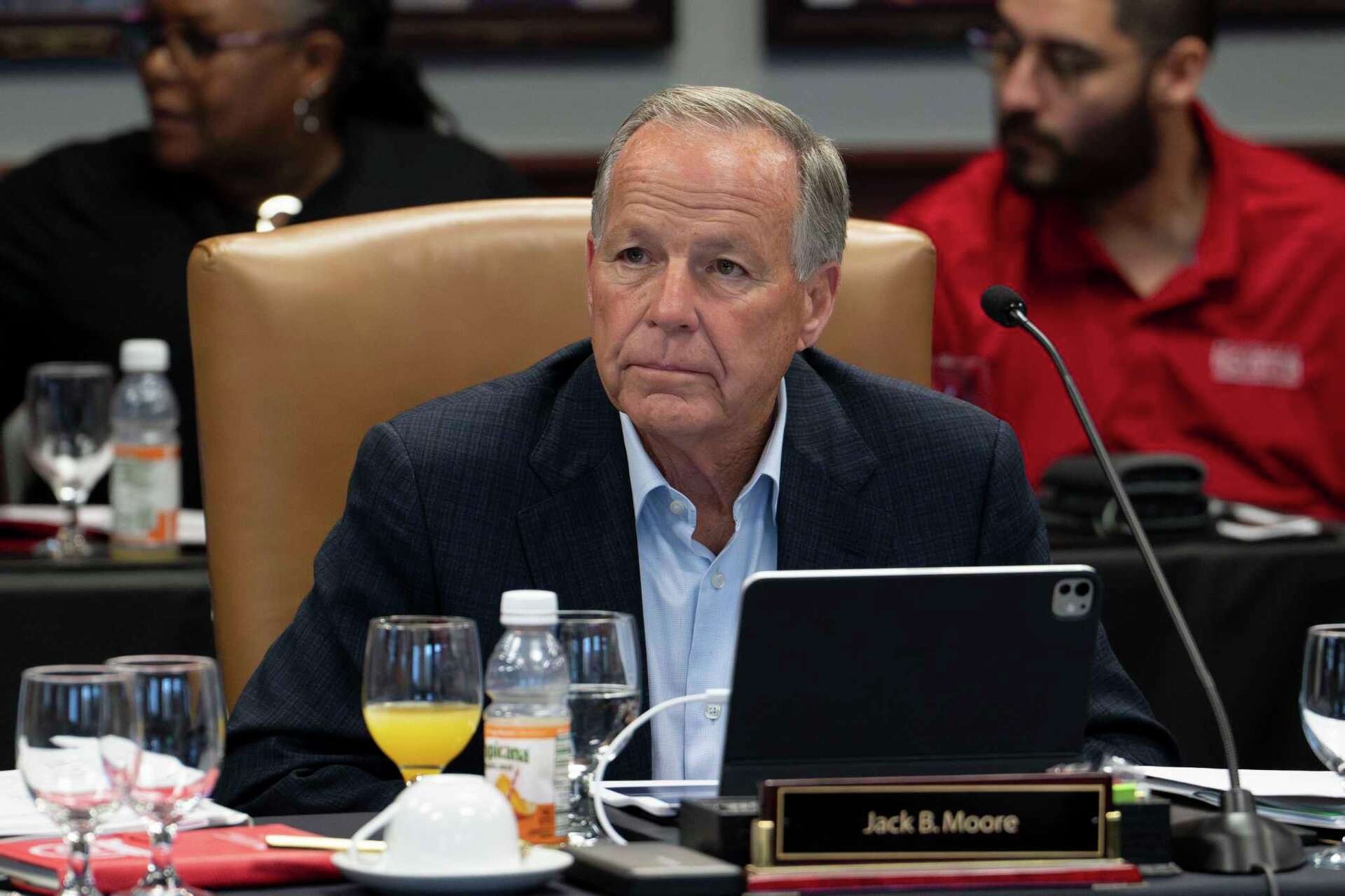 University of Houston board names Jack B. Moore as chair