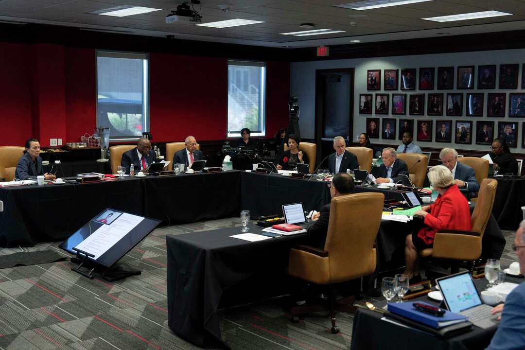 University of Houston board names Jack B. Moore as chair